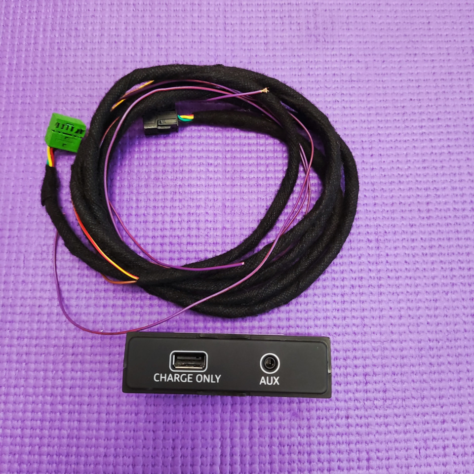 Разъем USB, AUX-IN 8W0035726 и кабель для 8W0035736 — 8 pin на Audi A4 ...