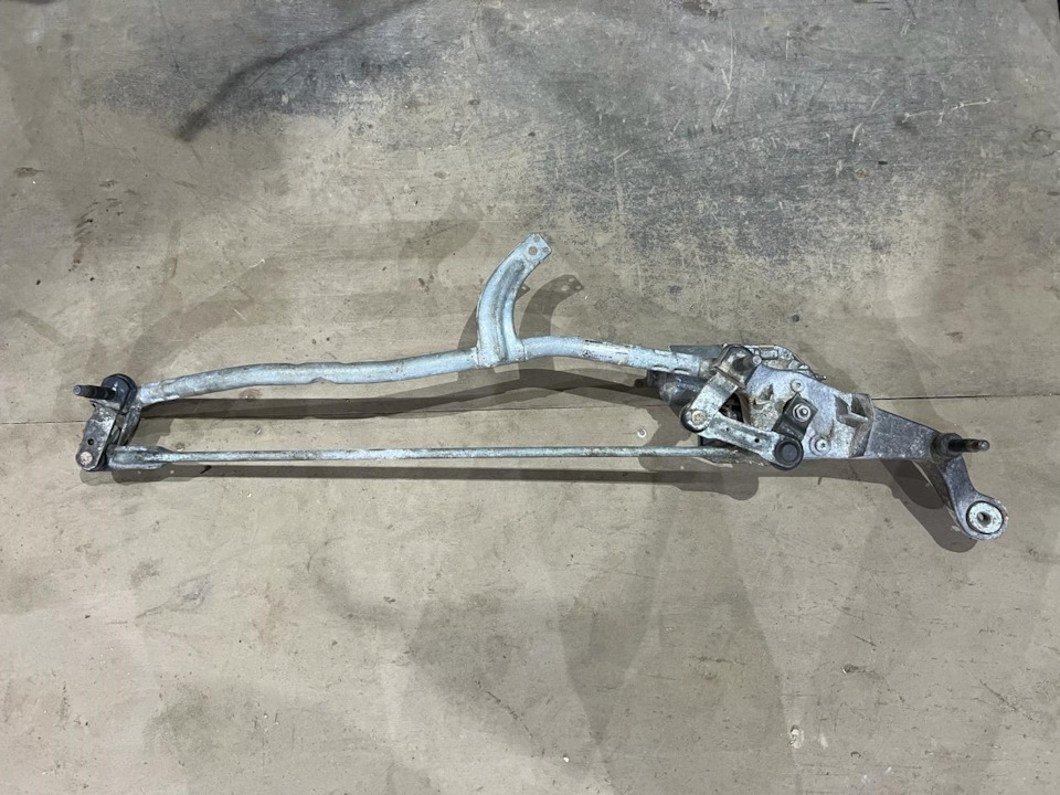 A2058200740 Механизм стеклоочистителя в сборе Mercedes | Запчасти на DRIVE2