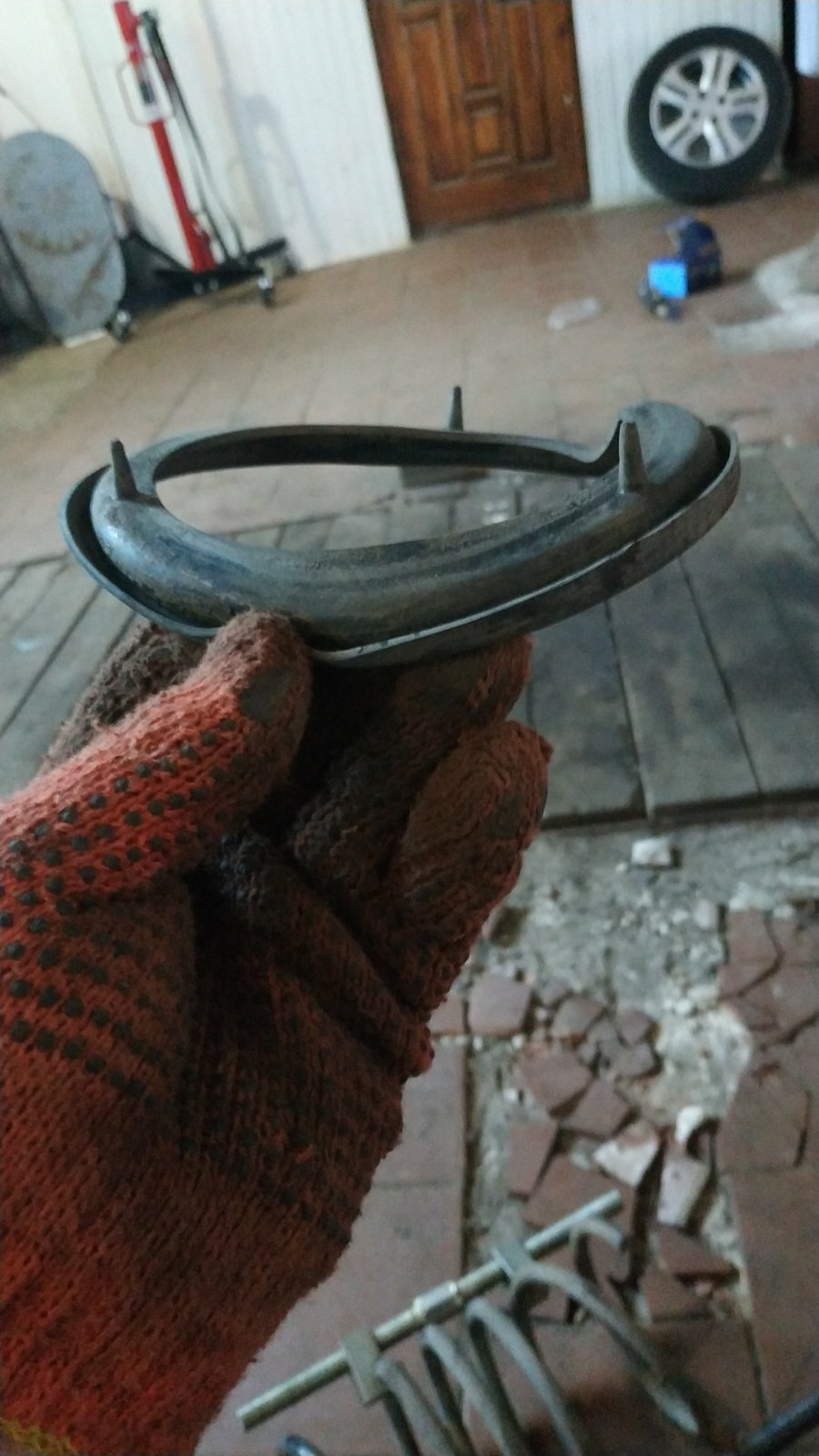 Заменил передние аморты — Geely CK, 1,5 л, 2013 года | визит на сервис ...