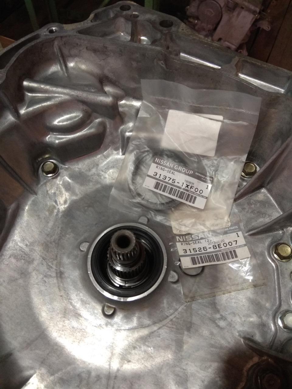 313751XF00 Сальник насоса акпп NISSAN INFINITI | Запчасти на DRIVE2