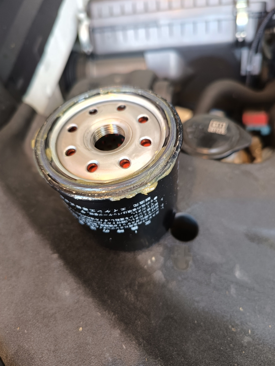 Присадка VALENA SV в двигатель — Toyota Land Cruiser Prado 150-series ...