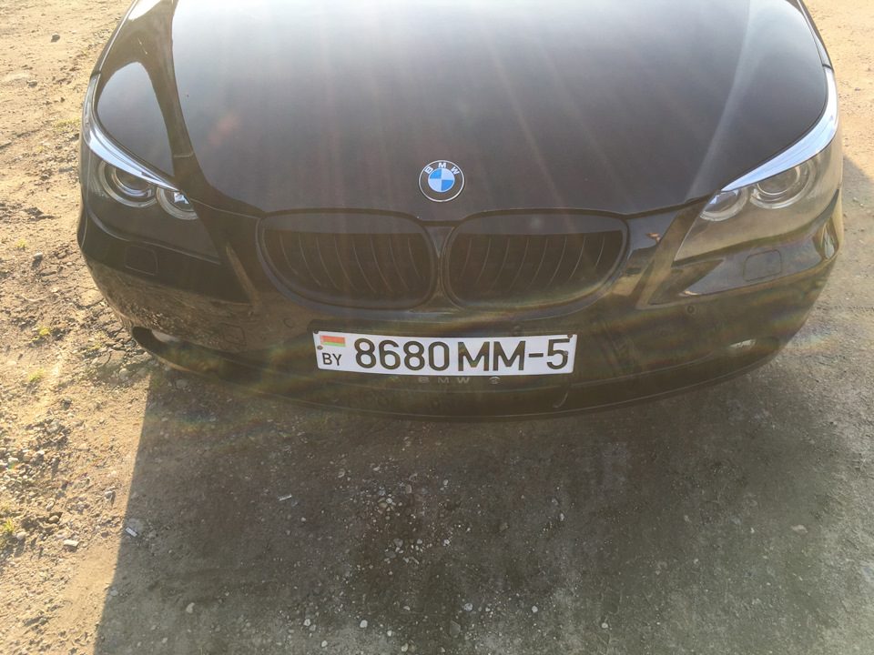 Черные решетки радиатора — BMW 5 series (E60), 2,5 л, 2005 года ...