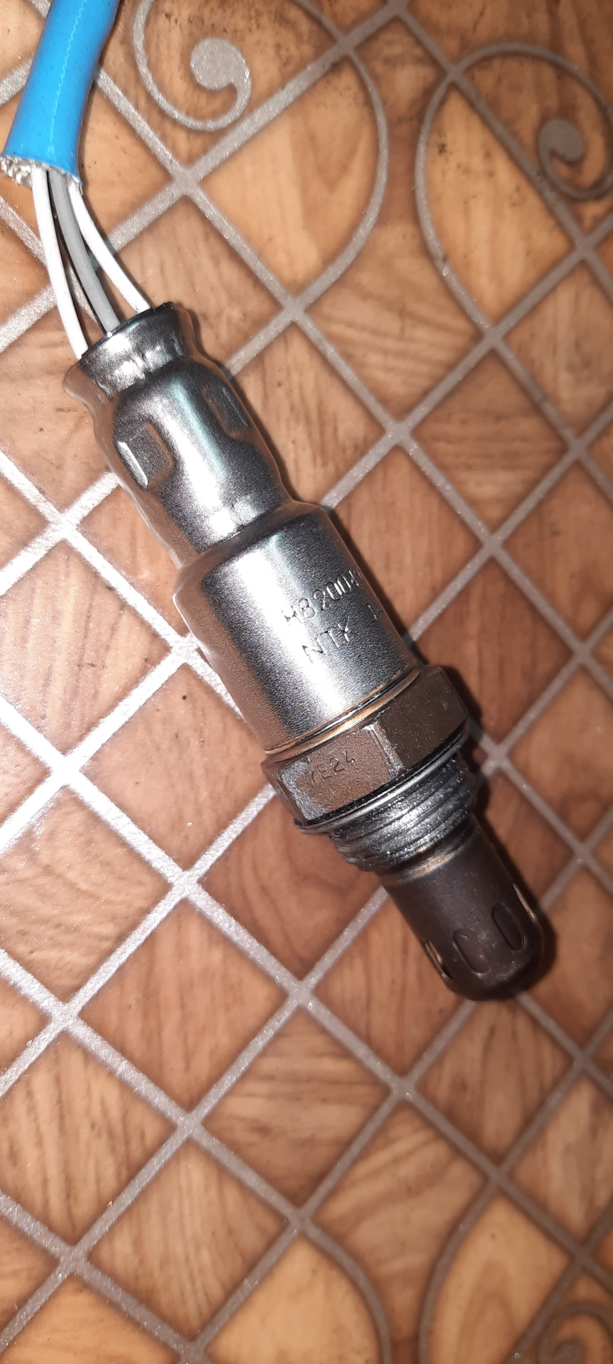 Датчик кислорода NTK — арт. 8200495791 — Renault Duster (1G), 2 л, 2014 ...