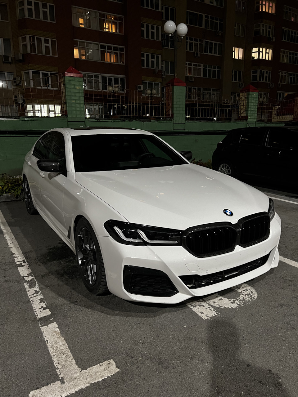 Зимние шины и диски bmw r19 — BMW 5 series (G30), 4,4 л, 2020 года | колёсные диски | DRIVE2