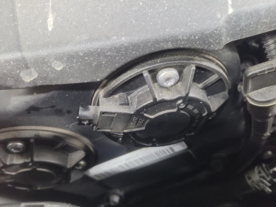 Замена электромагнитного клапана на Audi A6 C7 FL (CYPB) (левый) — Audi ...