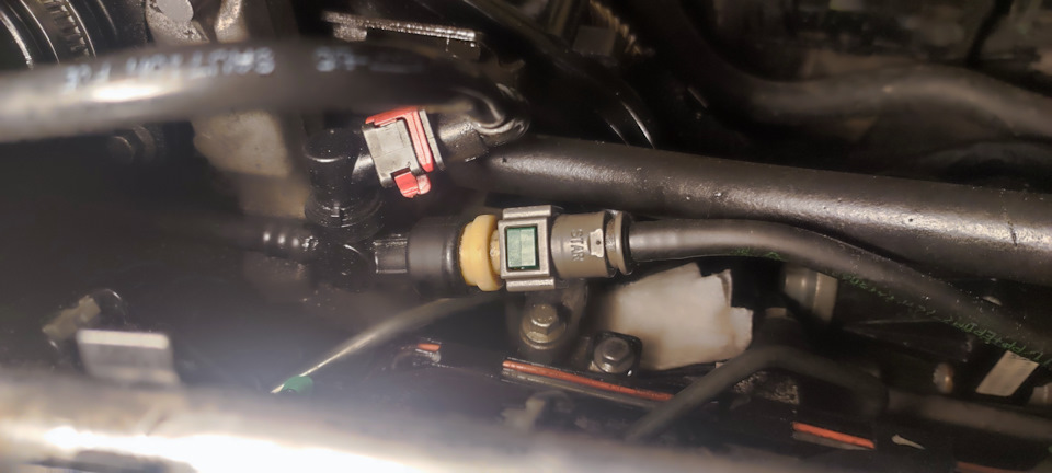 Топливная трубка — Ford S-Max (1G), 1,6 л, 2011 года | поломка | DRIVE2