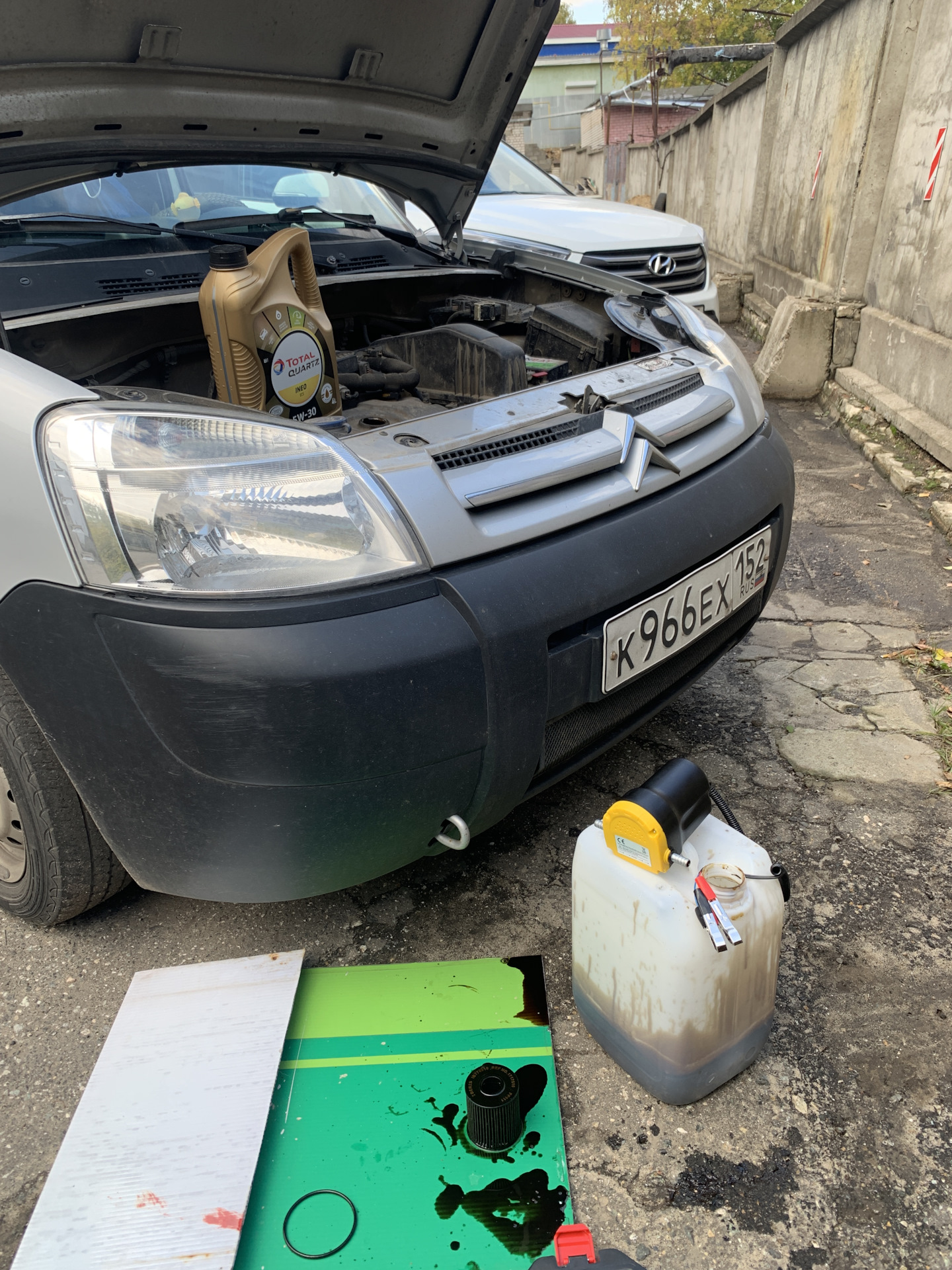 Замена масла, масляного фильтра Citroen Berlingo — Citroen Berlingo (1G ...