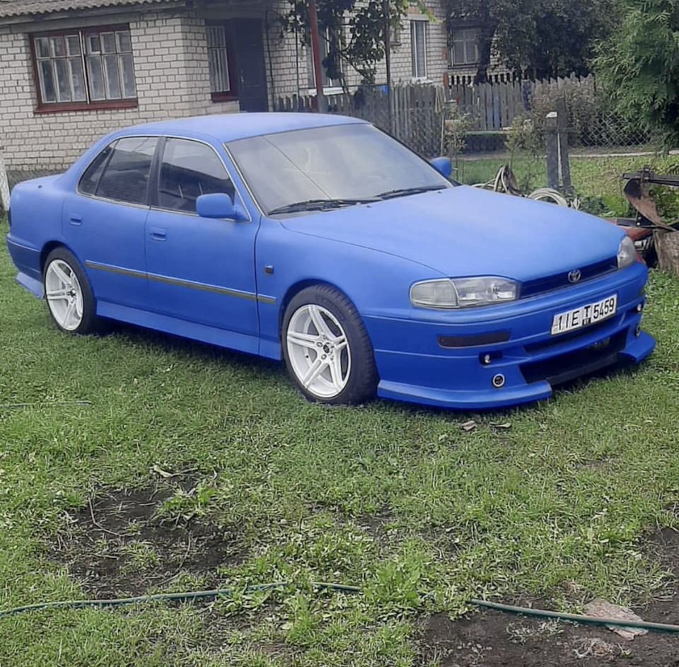 Накиньте вариантов что сделали с дальним светом — Toyota Camry (XV10 ...