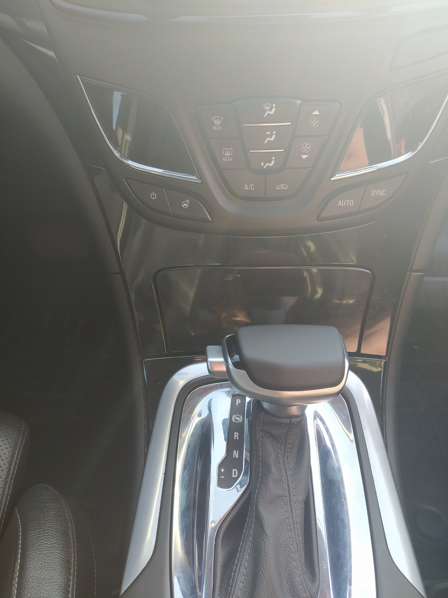 Ручка АКПП — Opel Insignia Country Tourer (1G), 2 л, 2015 года | своими ...