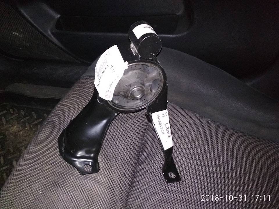 Задняя опора и конец эпопеи с рычагом Черри — Mitsubishi Lancer IX, 2 л ...