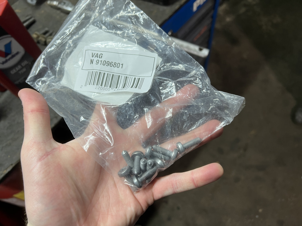 Обслуживание — Audi A4 (B8), 2 л, 2012 года | тюнинг | DRIVE2