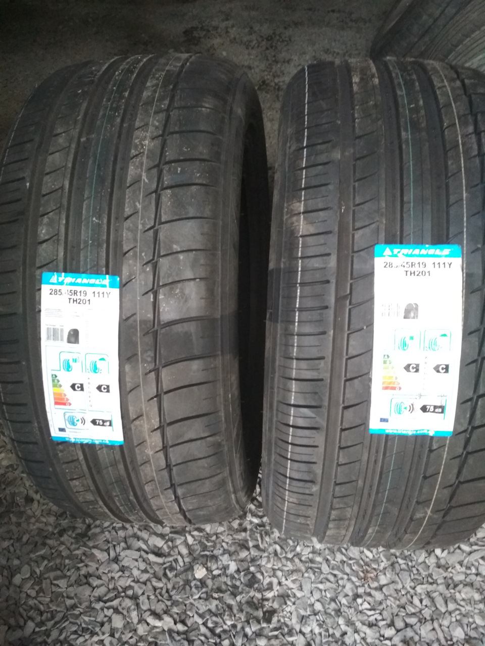 Новая резина для задней оси на лето Triangle TH201 285/45 R19 — BMW X5 ...