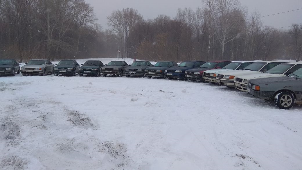 встреча Совершеннолетние ауди Уфа — Audi 80 B4 2 л 1992 года