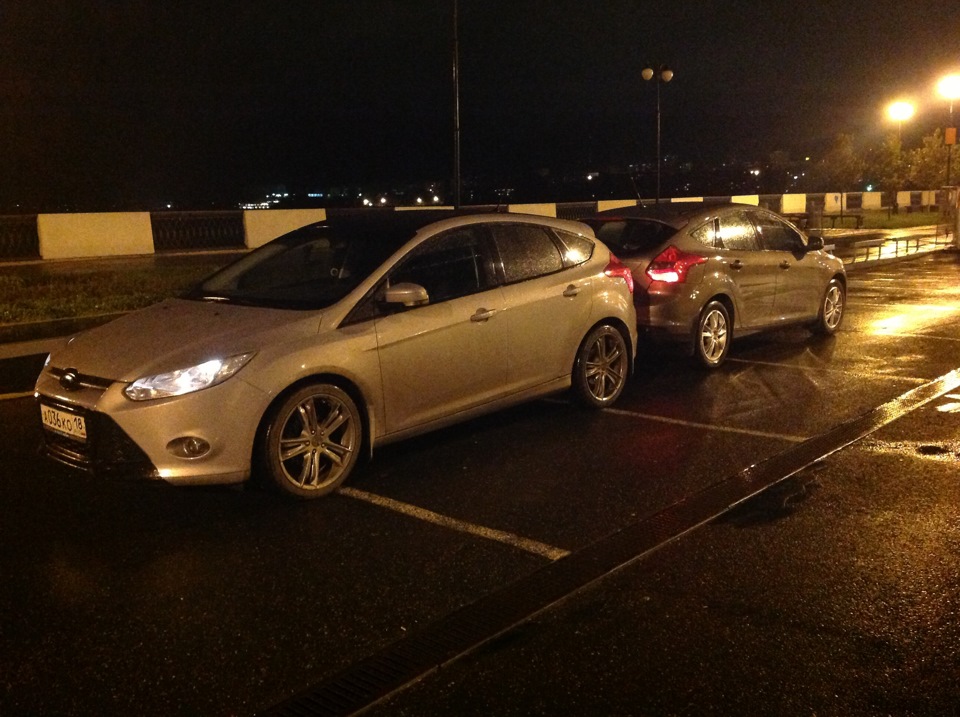 R16 vs R18 — Ford Focus Hatchback III, 1,6 л, 2011 года | колёсные ...