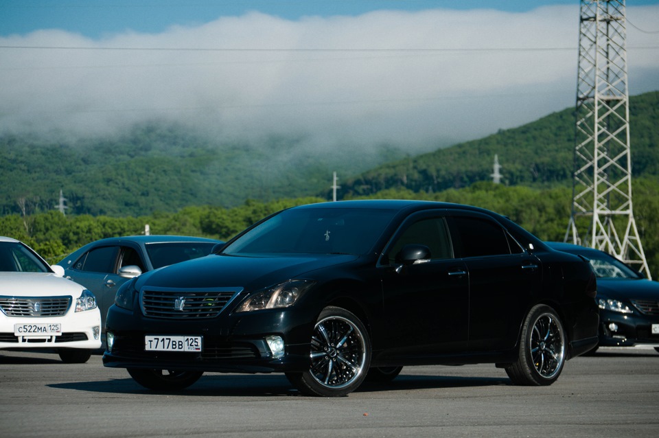 Первая фотосессия CROWN GR-CLUB 25 RUS — Toyota Crown (S200), 3 л, 2010 ...