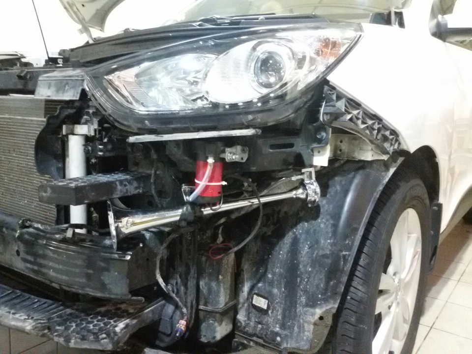Пневмо гудок — Hyundai ix35, 2 л, 2011 года | аксессуары | DRIVE2