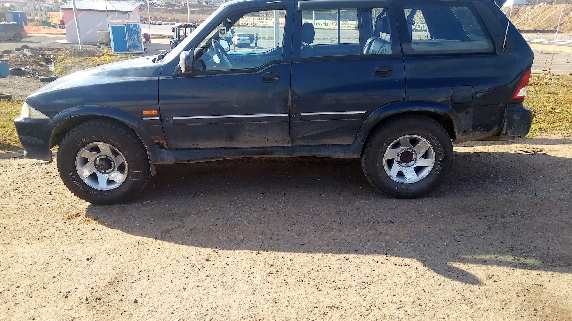 Приехали диски, +шины — SsangYong Musso, 2,9 л, 1998 года | шины | DRIVE2