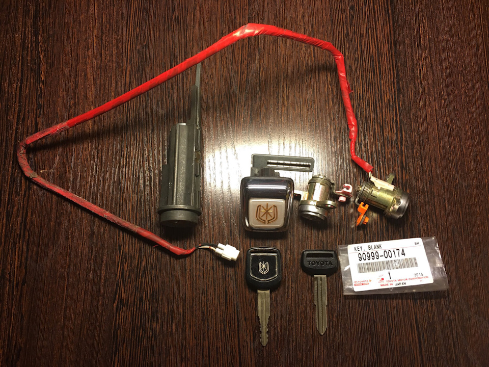 Комплект личинок с ключом с кнопкой дистанционного открывания дверей ...