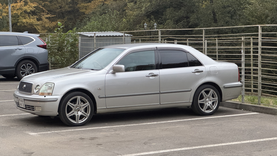 Toyota Progres 3.0 бензиновый 1999 | на DRIVE2