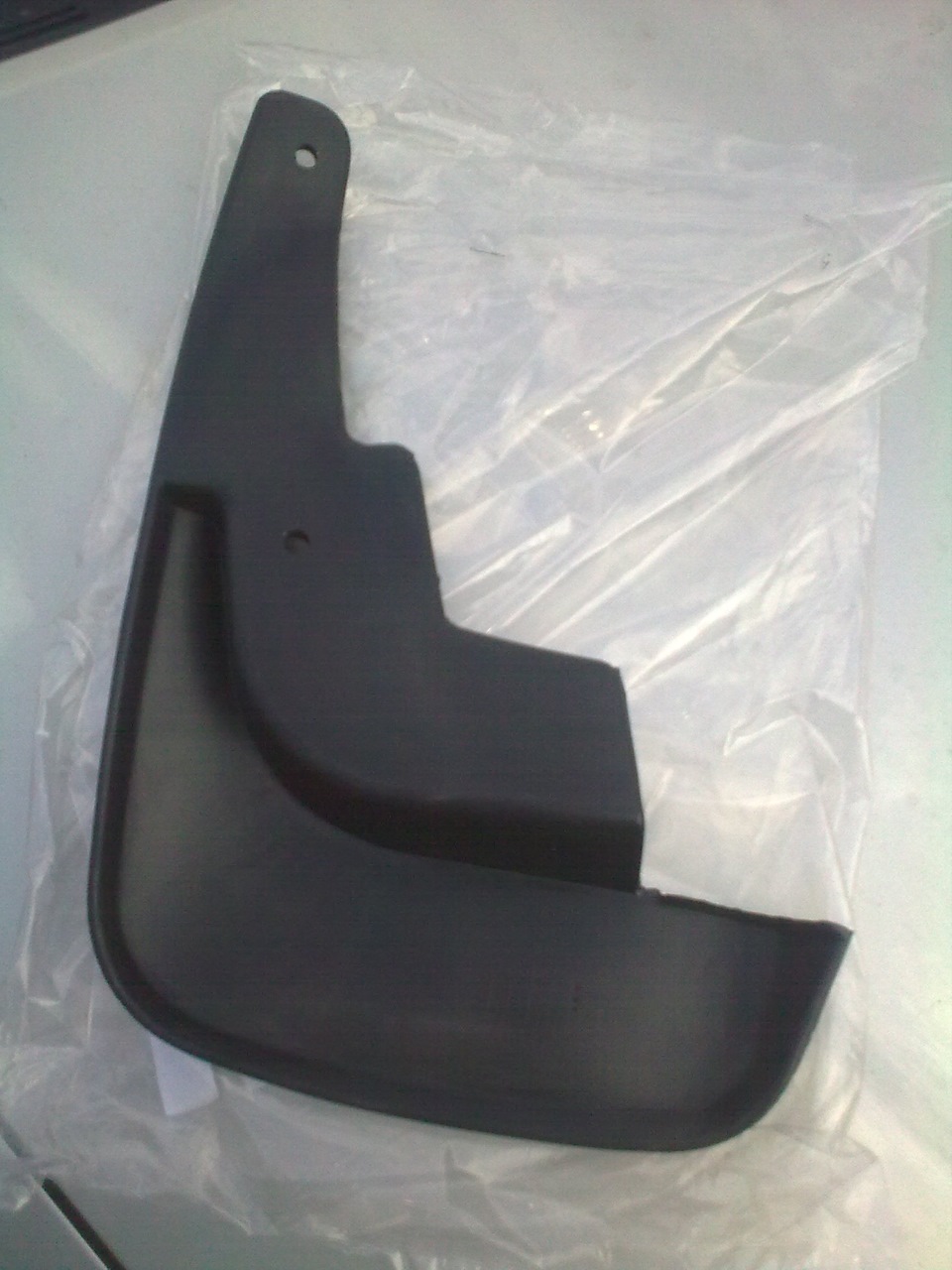 Передние брызговики от Rezawplast 120601 — Toyota Avensis II, 1,8 л ...