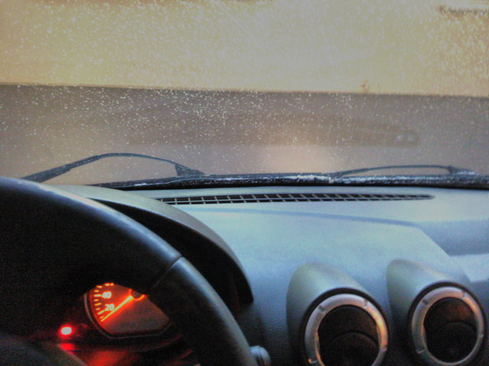Психанул… — Renault Logan (1G), 1,6 л, 2007 года | просто так | DRIVE2