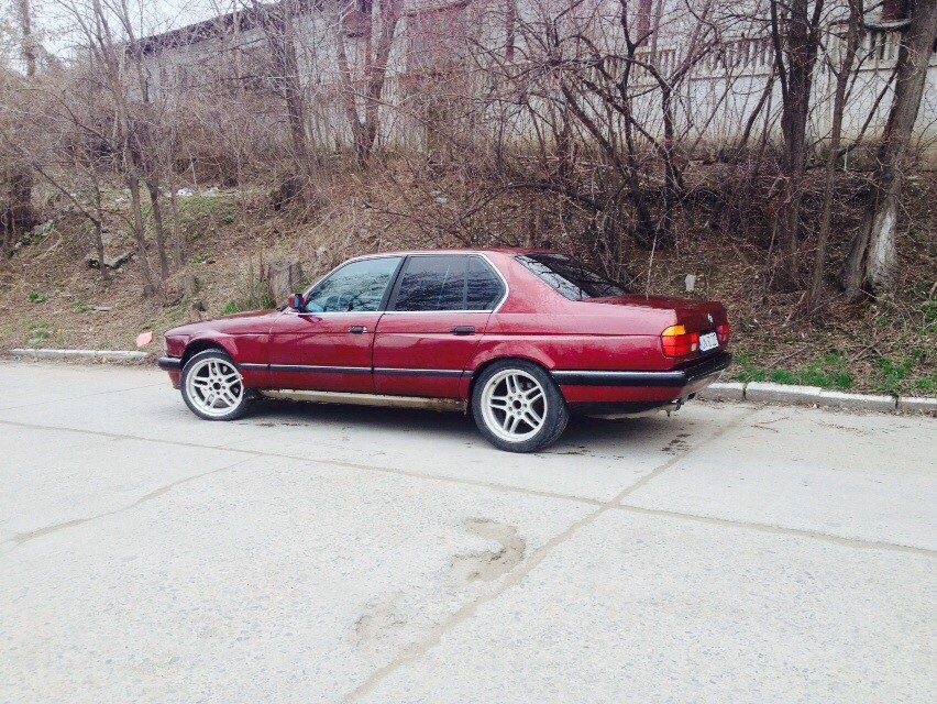 m parallel r18 продаю — BMW 7 series (E32), 3,5 л, 1988 года | колёсные ...