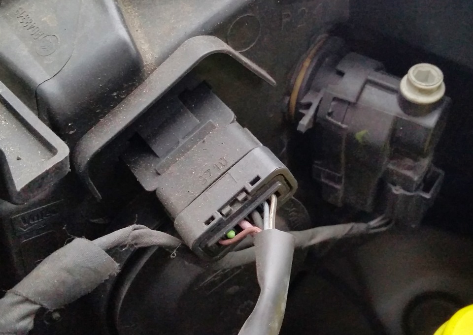 Головное освещение. Теория. — Renault Grand Scenic III, 1,5 л, 2010 ...