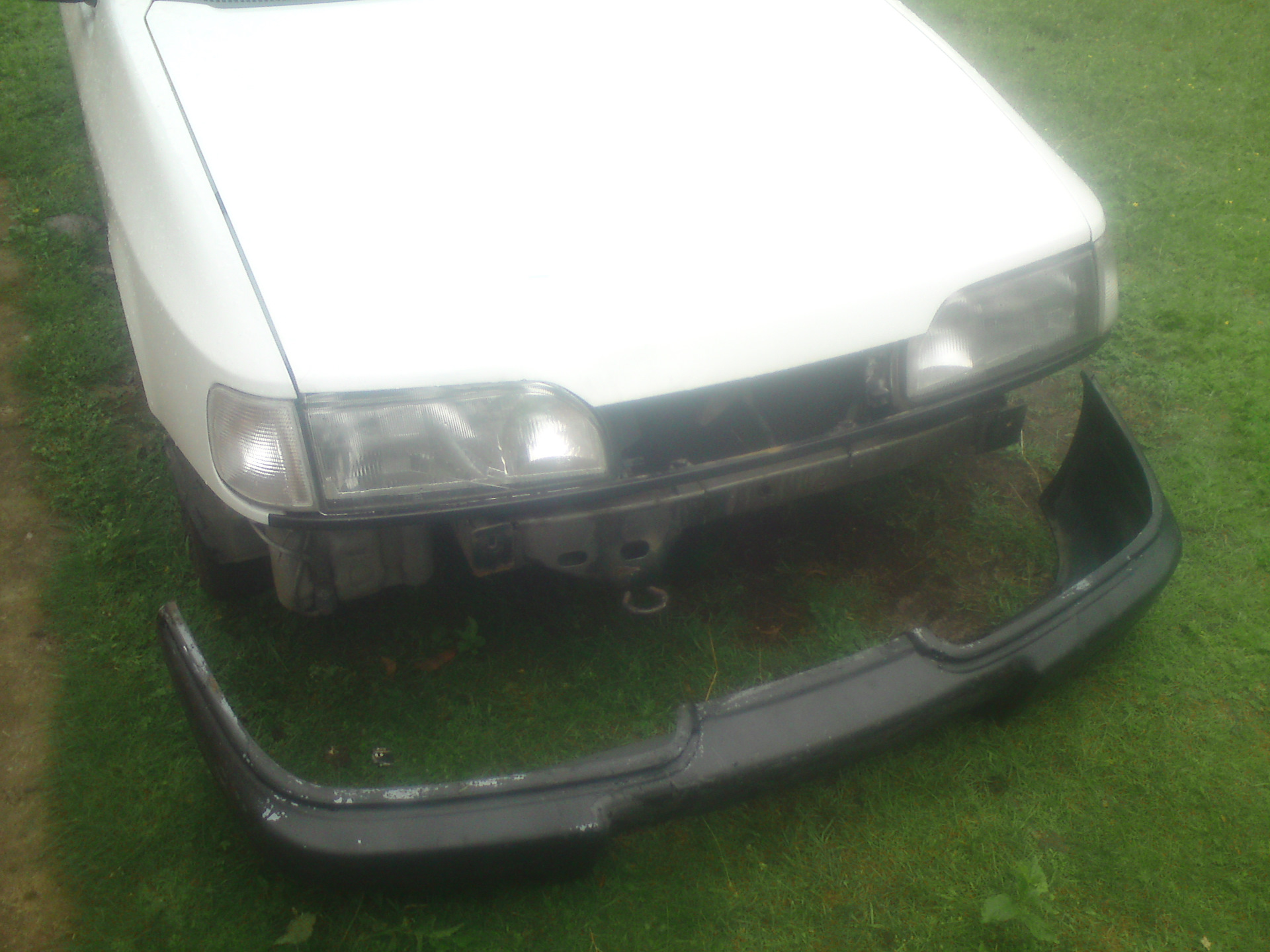 Часть 24 "Передний бампер 2" — Ford Sierra, 2 л, 1987 года | своими ...