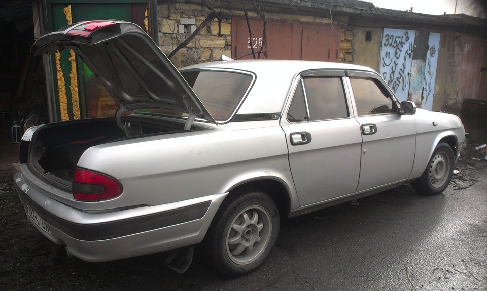 Диски на машине))) — ГАЗ 3110, 2,4 л, 2003 года | колёсные диски | DRIVE2