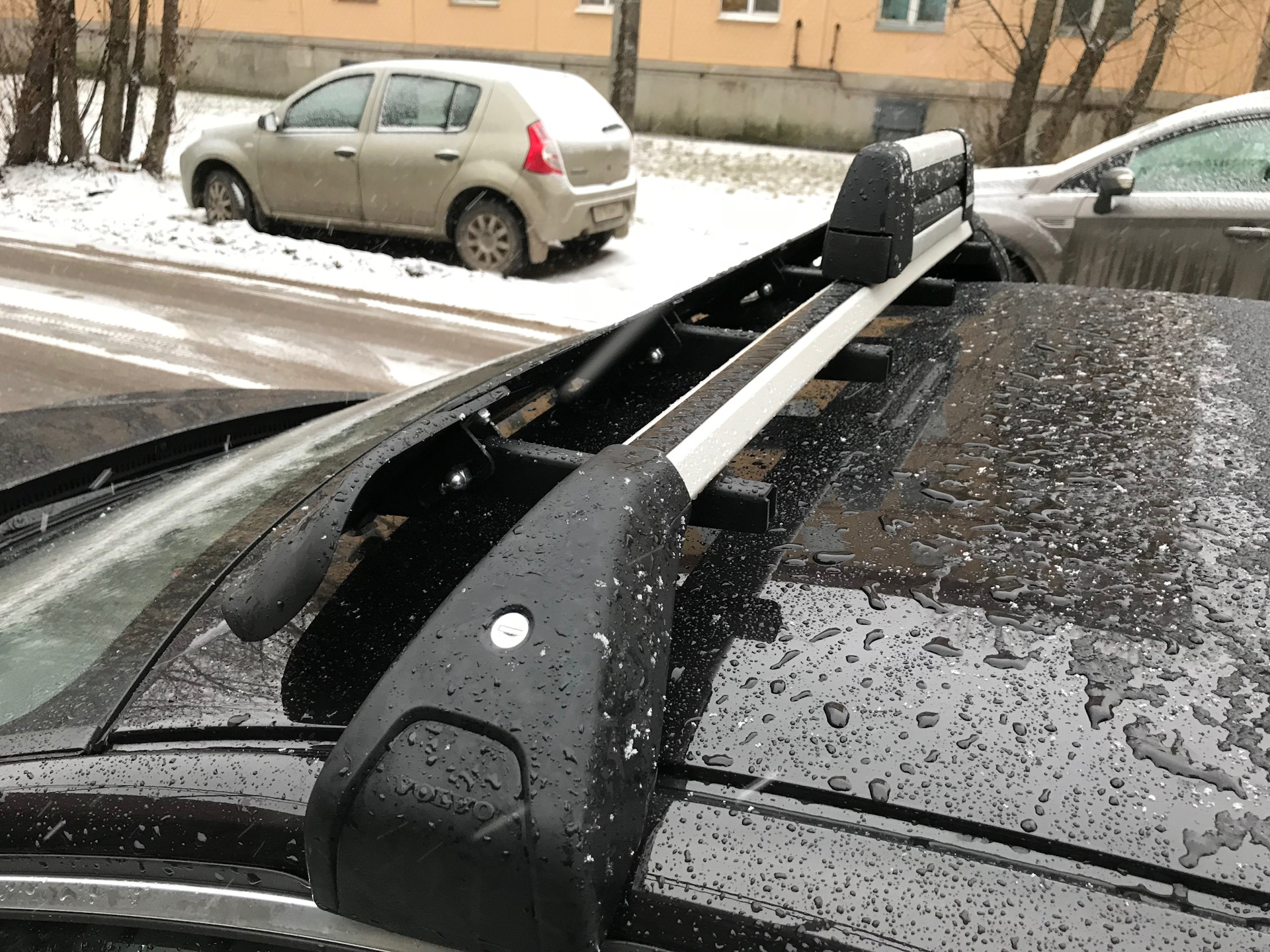 OEM багажник на крышу, крепление для сноуборда, фэйринг — Volvo S60 (2G ...