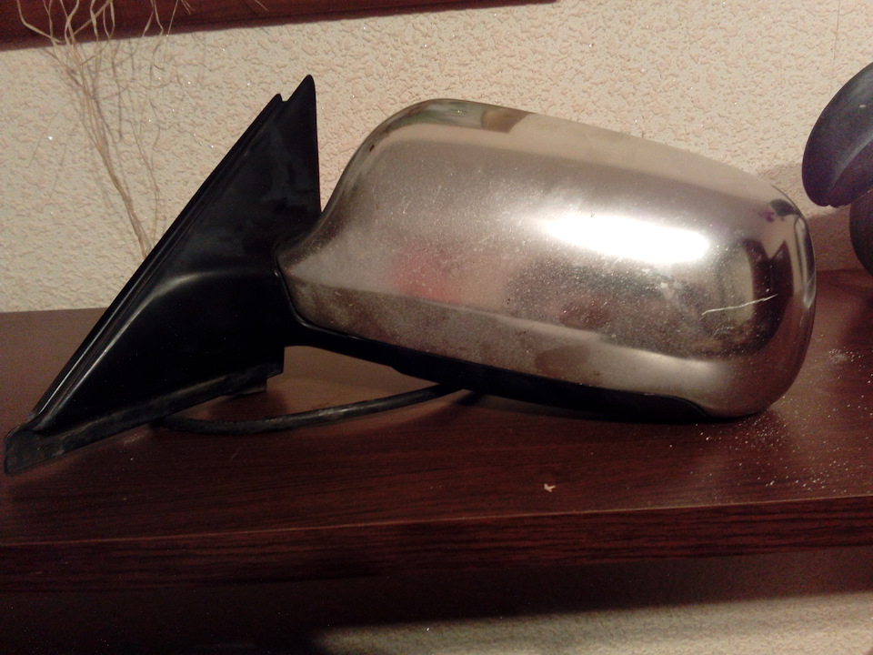 Нашёл хром зеркало и покупка акб — Audi S8 (D2), 4,2 л, 2000 года | запчасти | DRIVE2