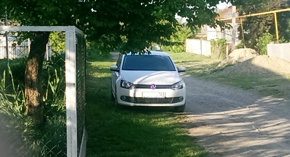 Увы и ах! — Volkswagen Polo Sedan, 1,6 л, 2013 года | продажа машины ...