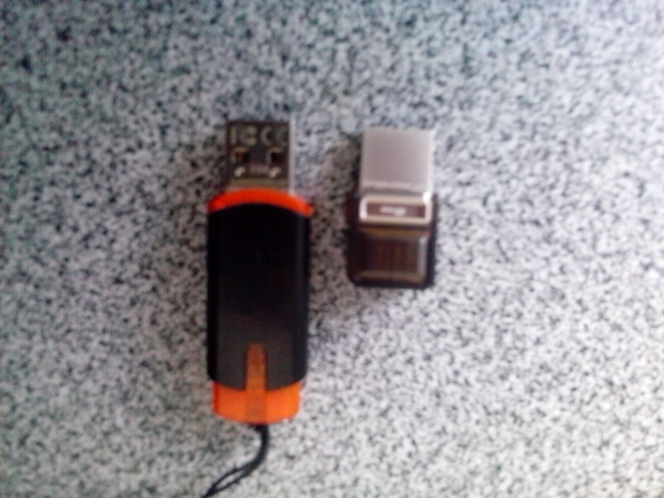 USB Flash — Daewoo Lanos, 1,5 л, 2008 года | аксессуары | DRIVE2