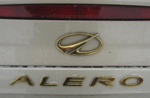 Причуды авторынка и предпочтения автомобилистов — Oldsmobile Alero, 2,4 л, 2001 года | покупка ...