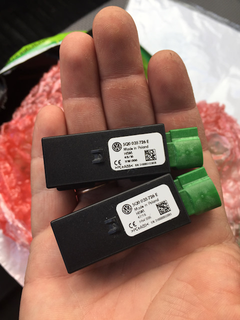 5Q0035726E USB коннектор VAG | Запчасти на DRIVE2
