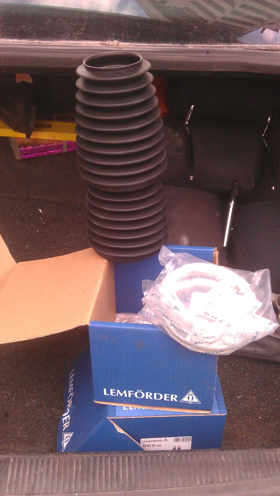 2216101 Protective Cap/Bellow, shock absorber LEMFORDER | Запчасти на ...