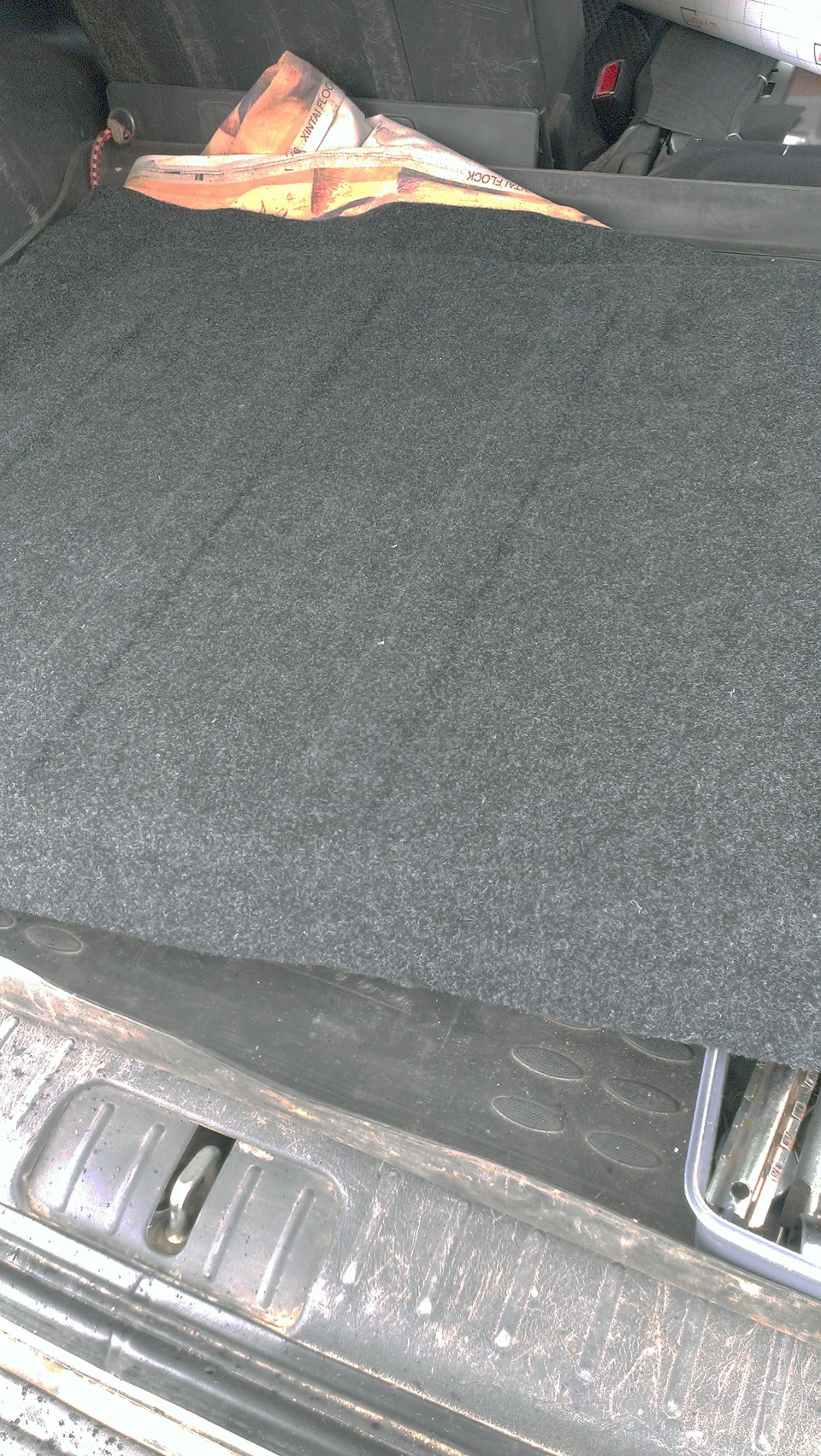 Карпет в багажник — Hyundai Tucson (JM), 2 л, 2008 года | тюнинг | DRIVE2
