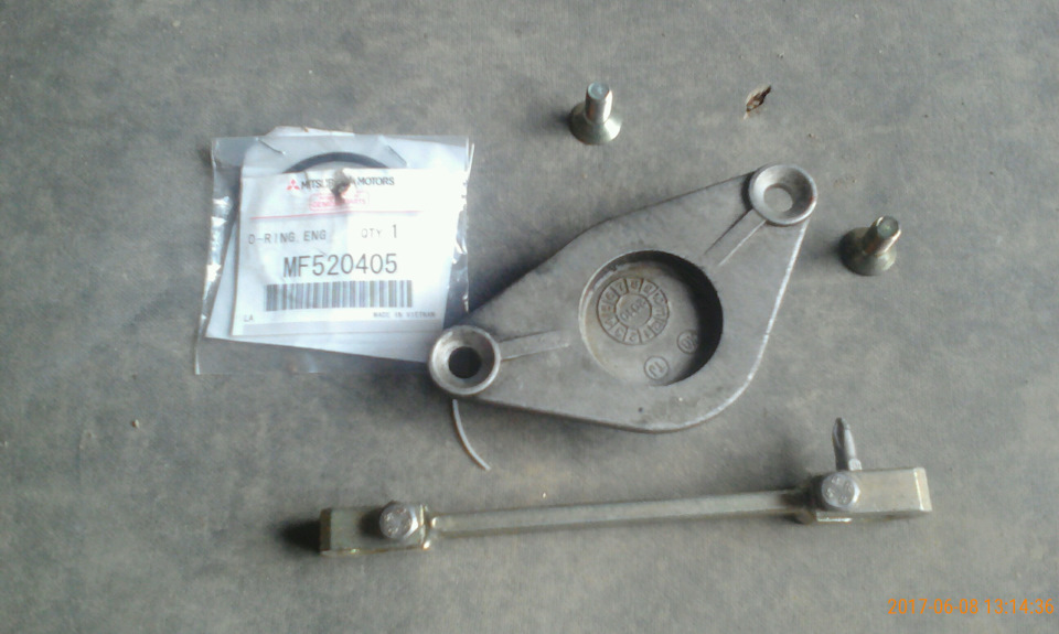 ЗАГЛУШКА ГБЦ(я везунчик!) — Great Wall Hover, 2,4 л, 2011 года | своими ...