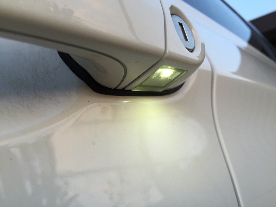 Подсветка в наружных ручках дверей F30. ч.2 Пакет светотехники (S563A ...