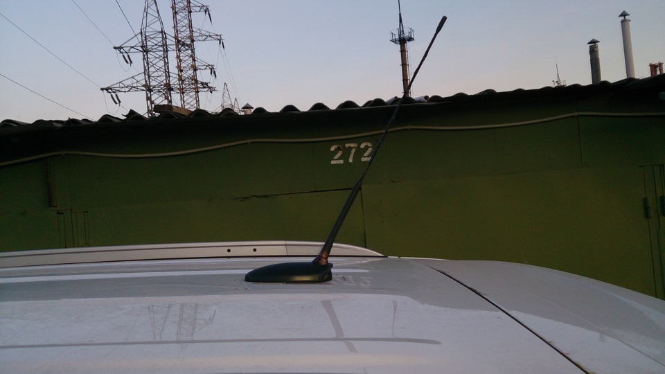 Ну вот и на месте новая антенна. — Hyundai ix35, 2 л, 2012 года ...