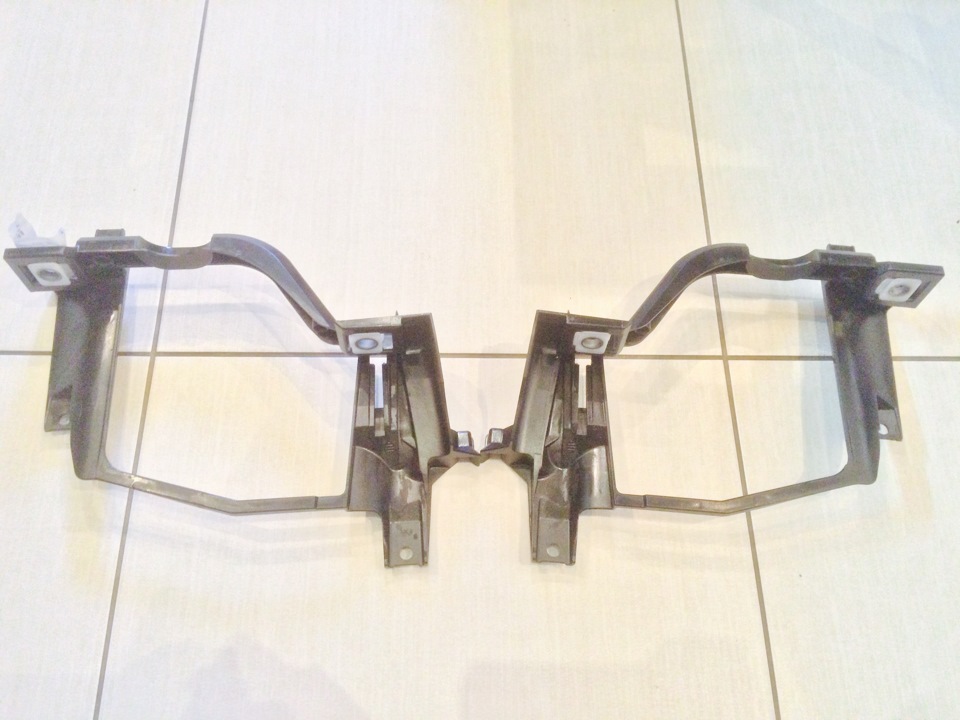 Замена всяких мелочей — BMW 5 series (E60), 3 л, 2008 года | своими ...