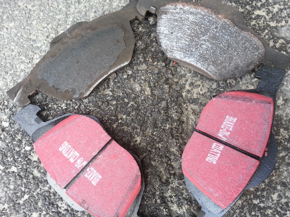 Замена колодок (пере/зад) — EBS ultimax, дисков тормозных — EBS. — Honda Accord (7G), 2,4 л ...