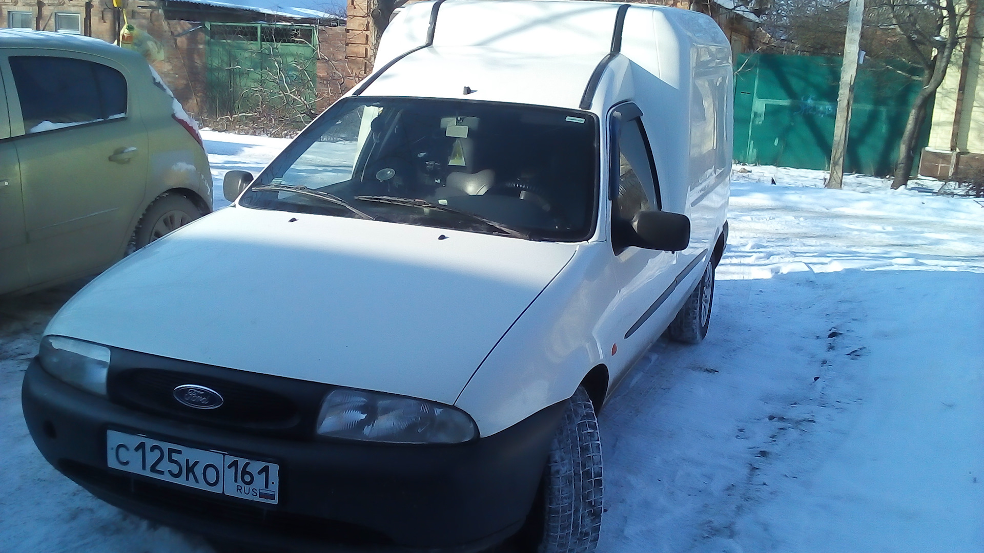 Ford Courier Van 1.3 бензиновый 1996 | на DRIVE2