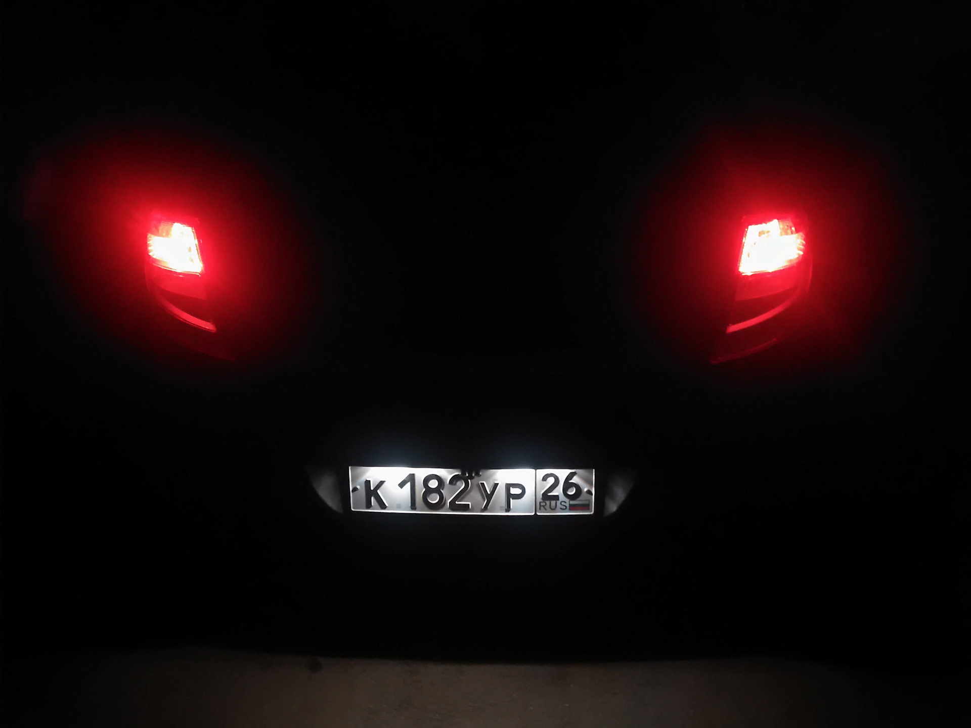 Камера заднего хода — Lada Гранта (1G), 1,6 л, 2013 года | аксессуары ...