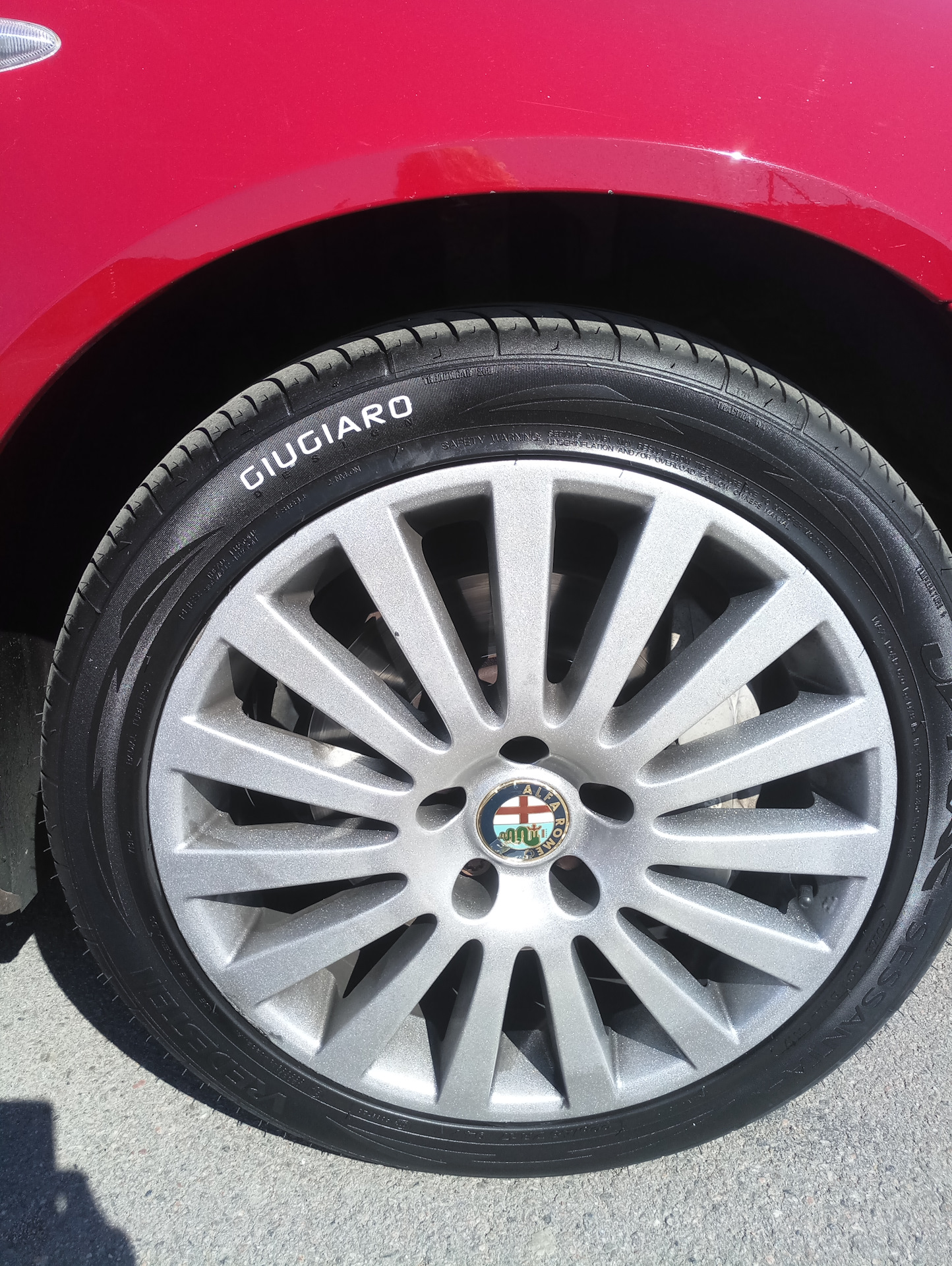 7) Проснулся от спячкинезаходитьнадрайв. Новые Vredestein — Alfa Romeo ...