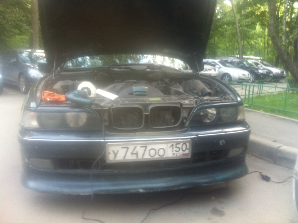 Отполировал фары . Я в восторге . — Сообщество «BMW 5 Series» на DRIVE2
