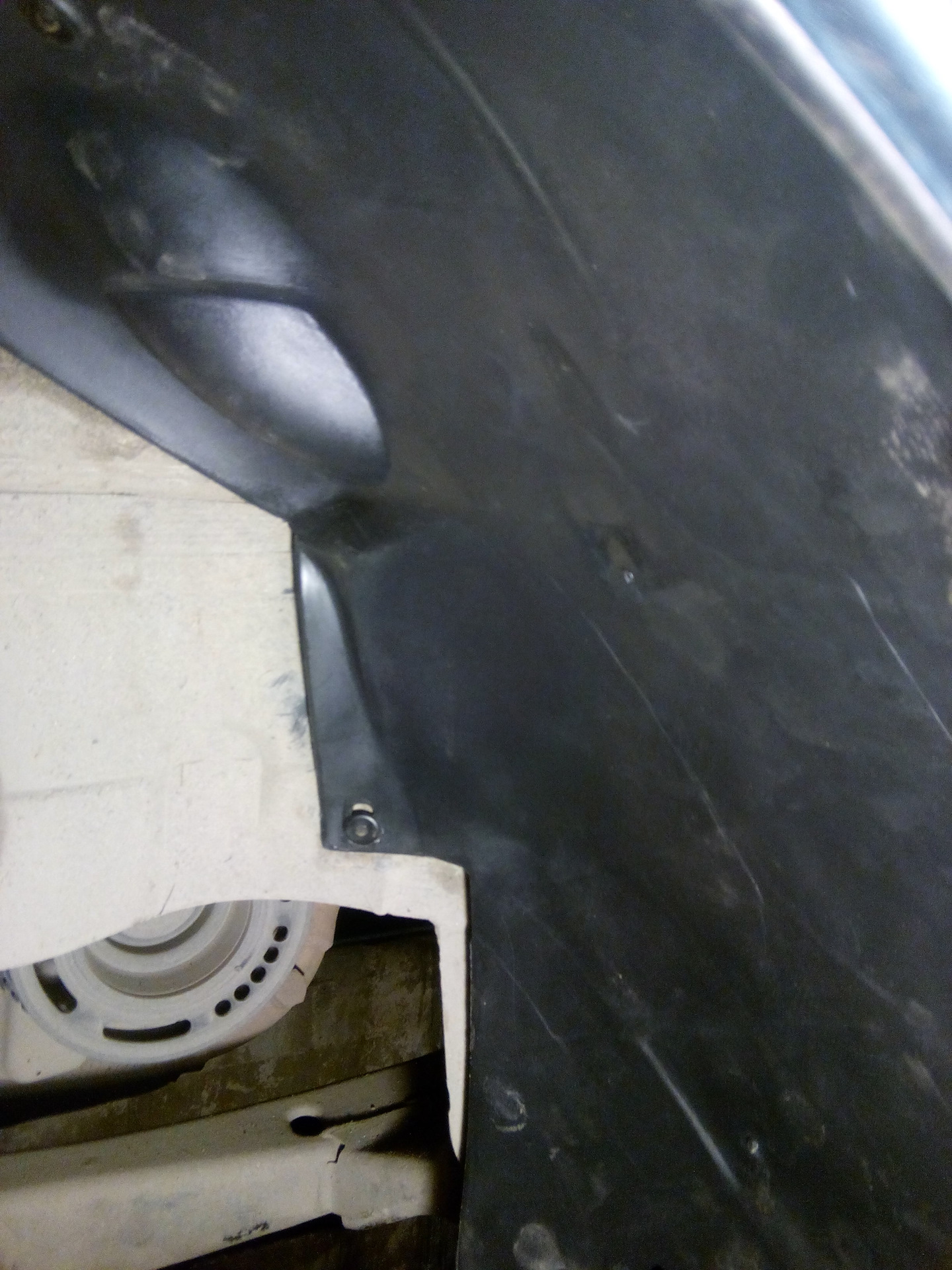 Передний правый подкрылок — Opel Astra G, 1,6 л, 1998 года | своими ...