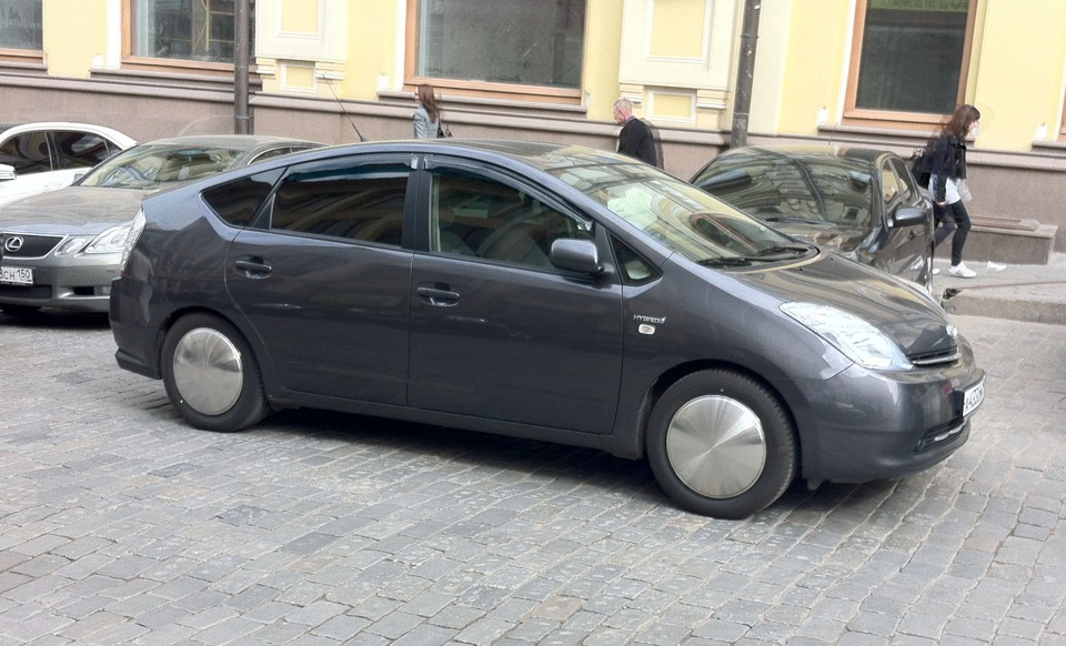 Full Moon Колпаки — Toyota Prius (20), 1,5 л, 2008 года | колёсные ...