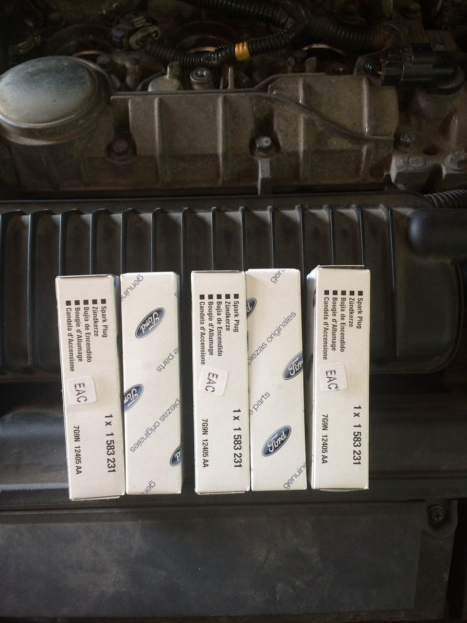 1583231 Свеча зажигания / Focus-II, Kuga 2.5 Duratec-RS 08~ Ford ...