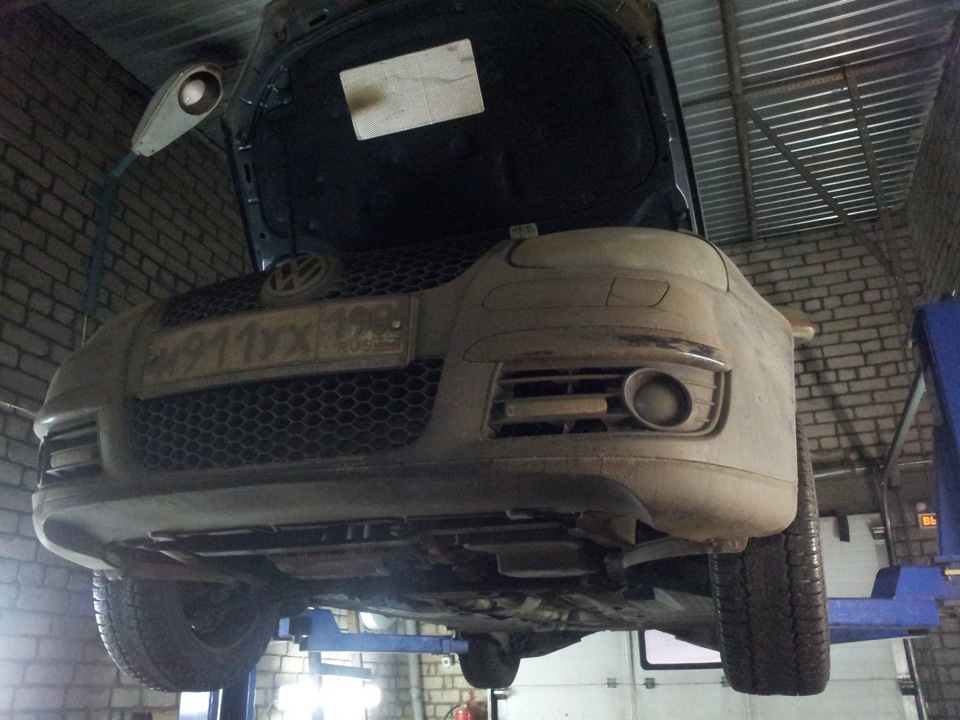 Поменял масло и воздушный фильтр — Volkswagen Jetta V, 1,6 л, 2006 года ...
